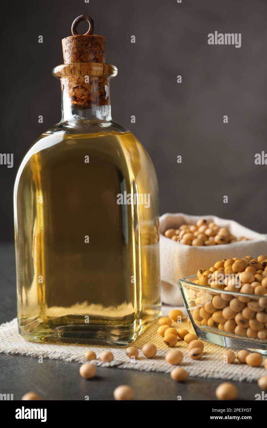 Soybean oil hi-res stock photography and images - Alamy