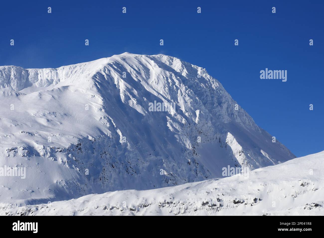 White snowy peaks Stock Photo - Alamy