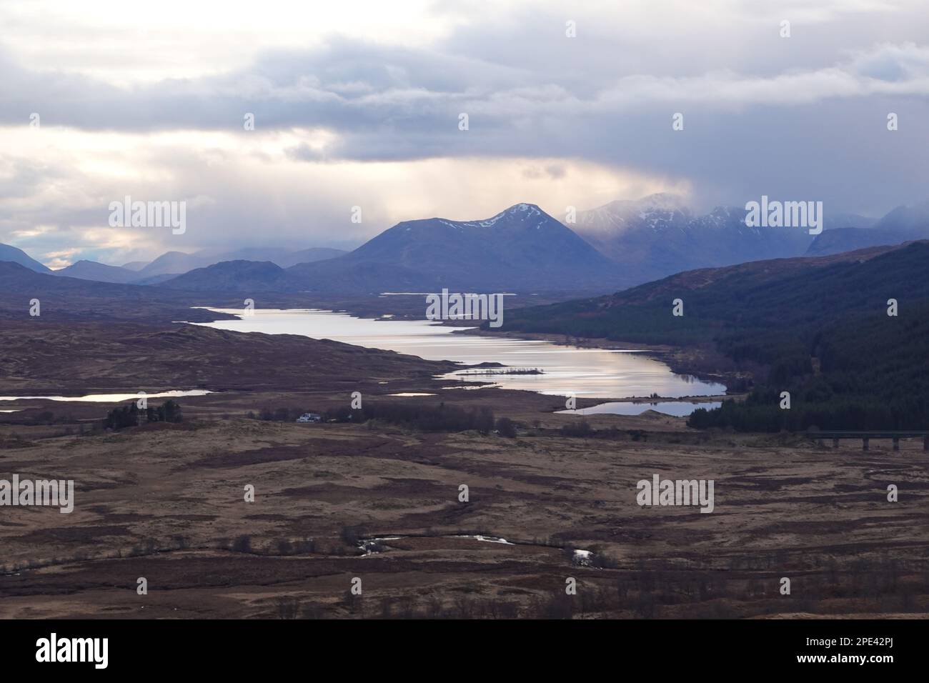 Kinnlock rannoch hi-res stock photography and images - Alamy