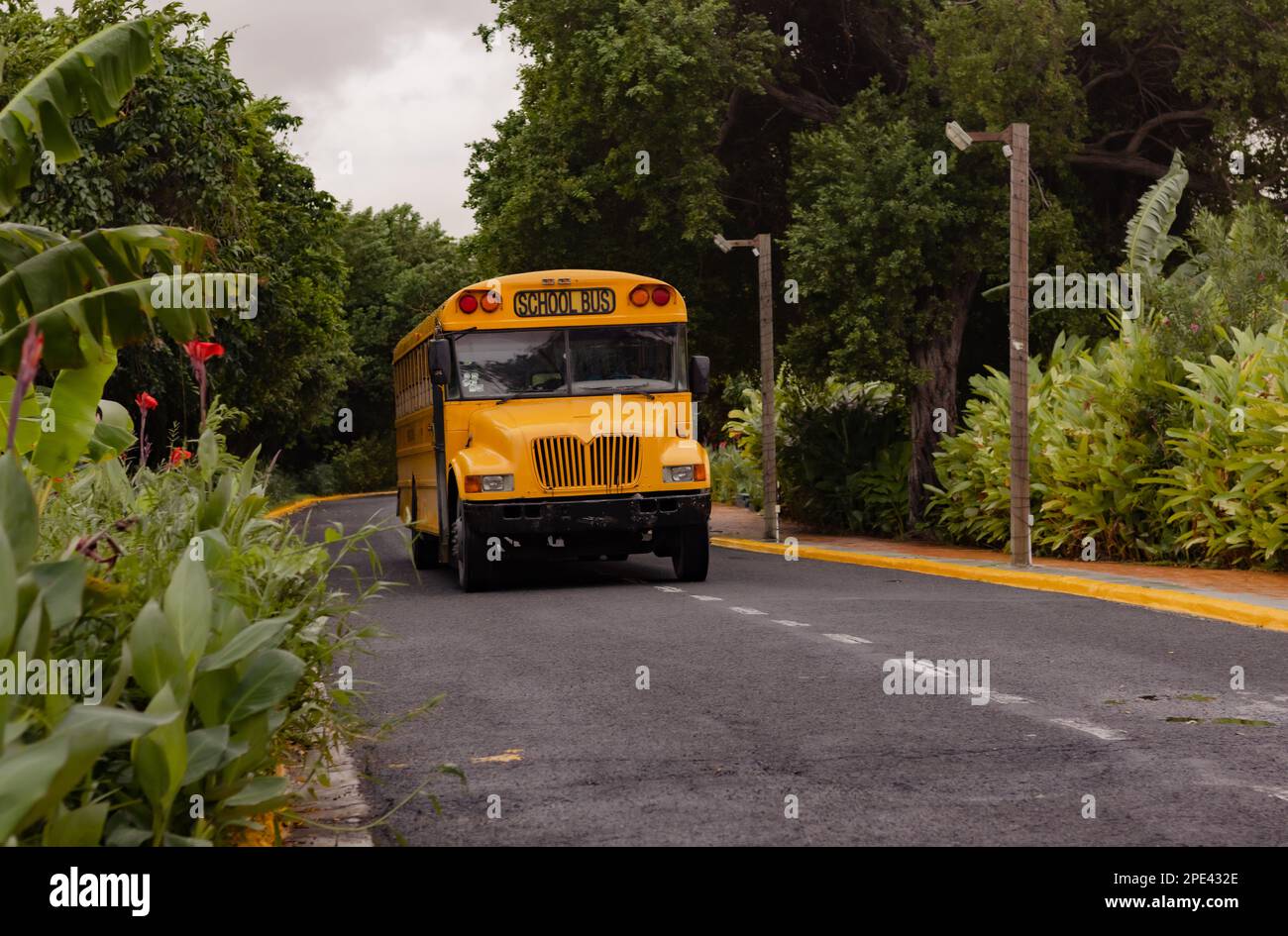 Dominican bus hi-res stock photography and images - Alamy