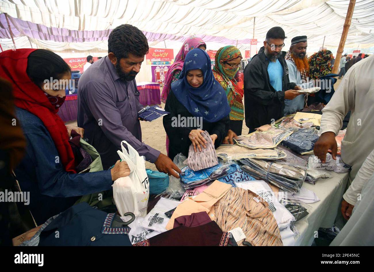 All pakistan awami muslim league hi-res stock photography and images ...