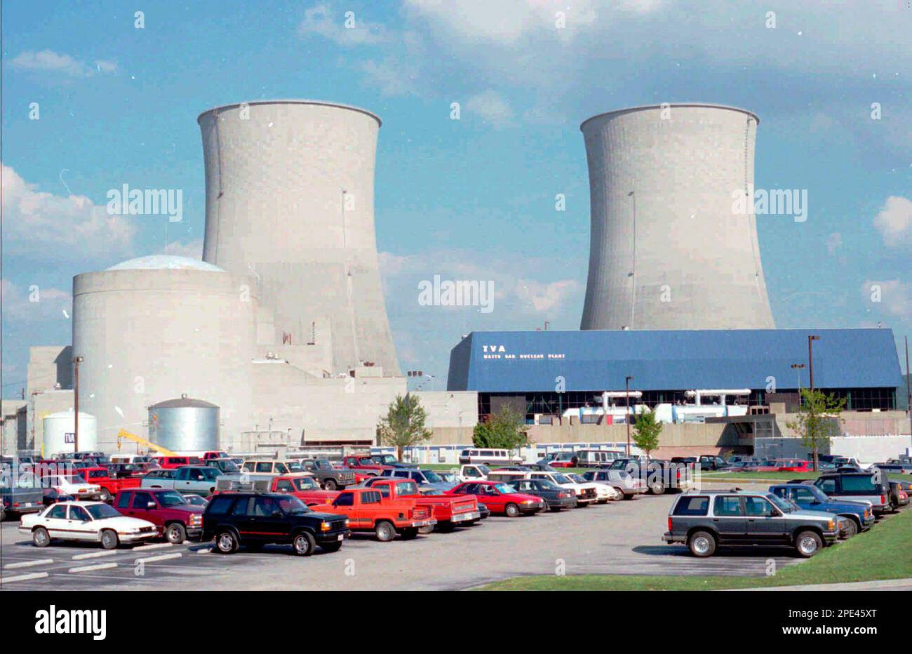 ** ADVANCE FOR SUNDAY JUNE 12 - FILE ** The Watts Bar Nuclear Plant ...
