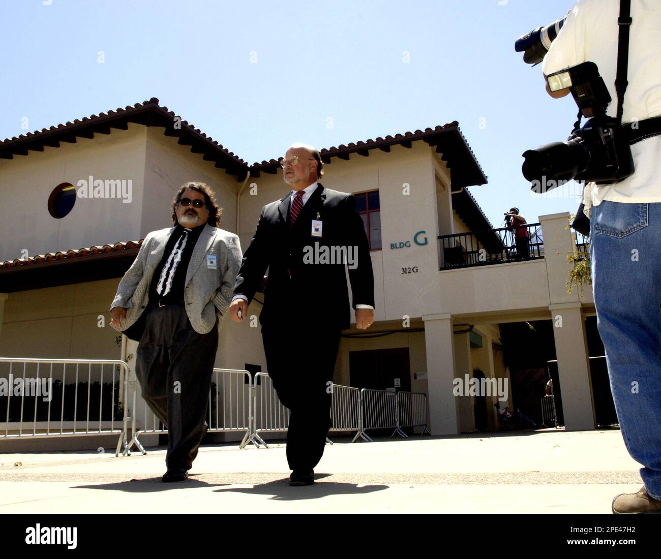 Michael Jackson's defense attorneys Jesus Castillo (L) and Robert ...