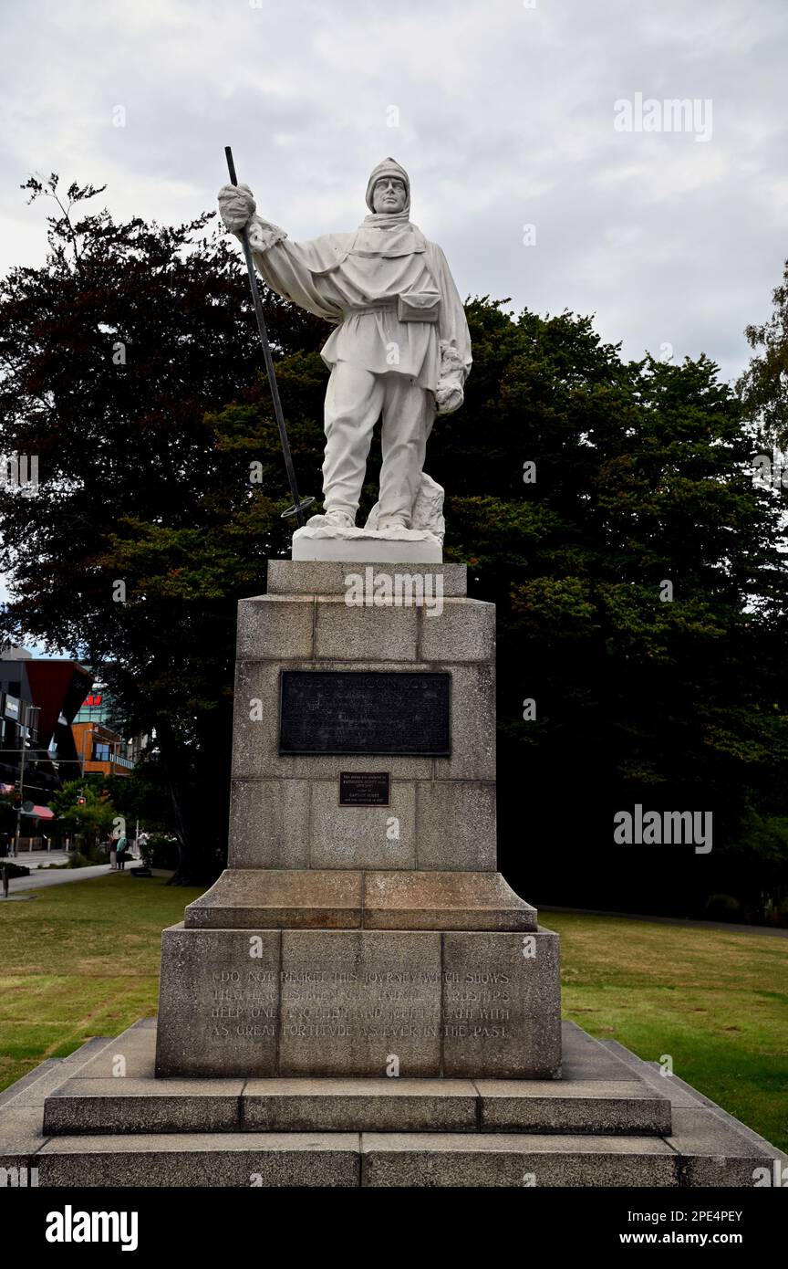 Statue of Robert Falcon Scott, Antarctic explorer, in Central ...