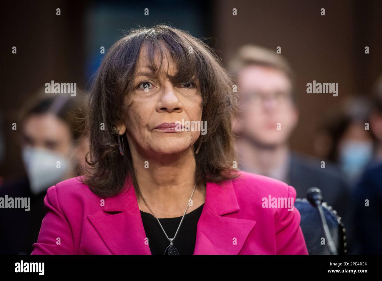 National domestic violence hotline hi-res stock photography and images ...