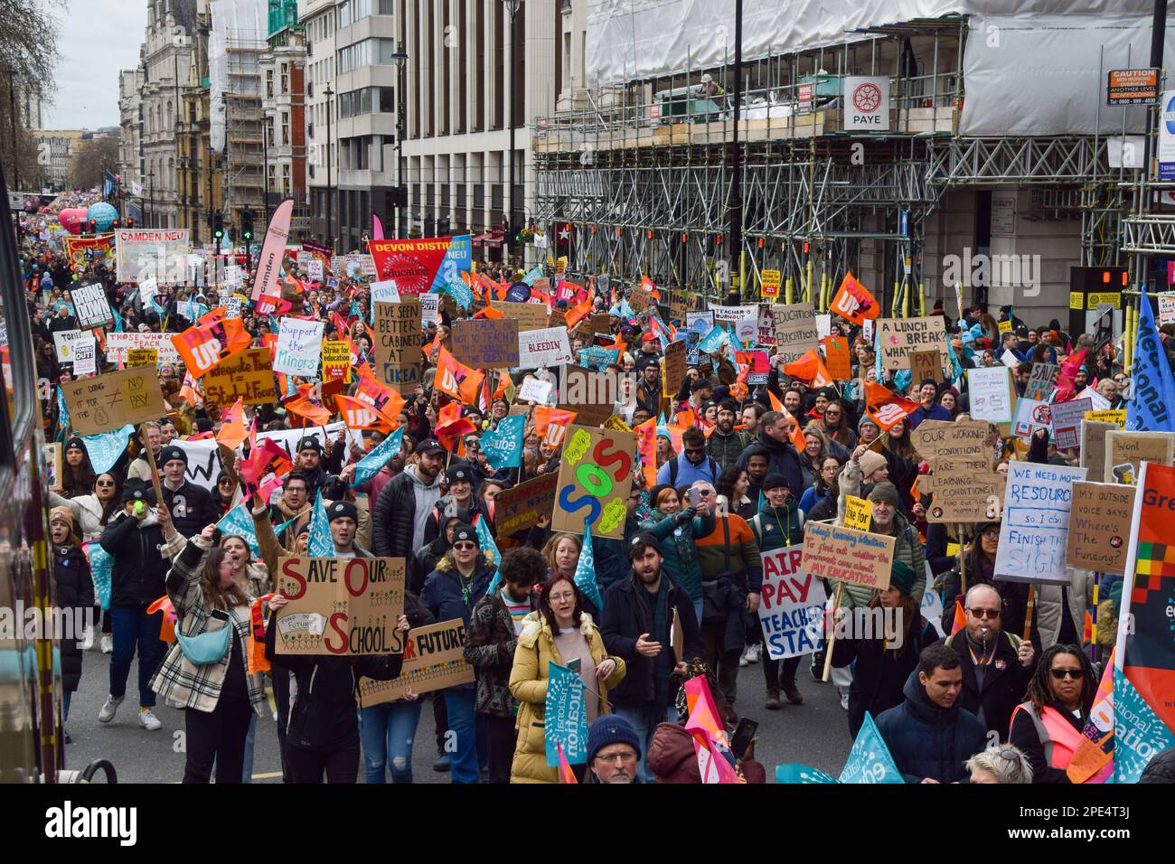London, England, UK. 15th Mar, 2023. Thousands of teachers and ...