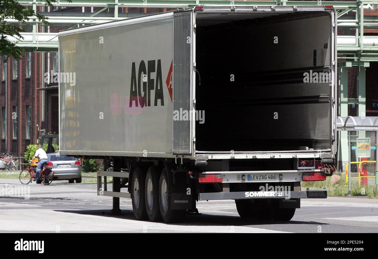 Ein leerer Container der AGFA Foto GmbH steht im Chemiepark in ...