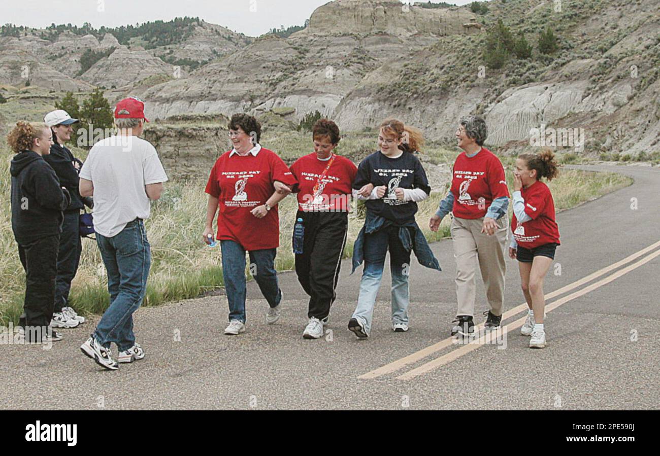 ** ADVANCE FOR MEMORIAL DAY WEEKEND EDITIONS - FILE ** Five generations ...