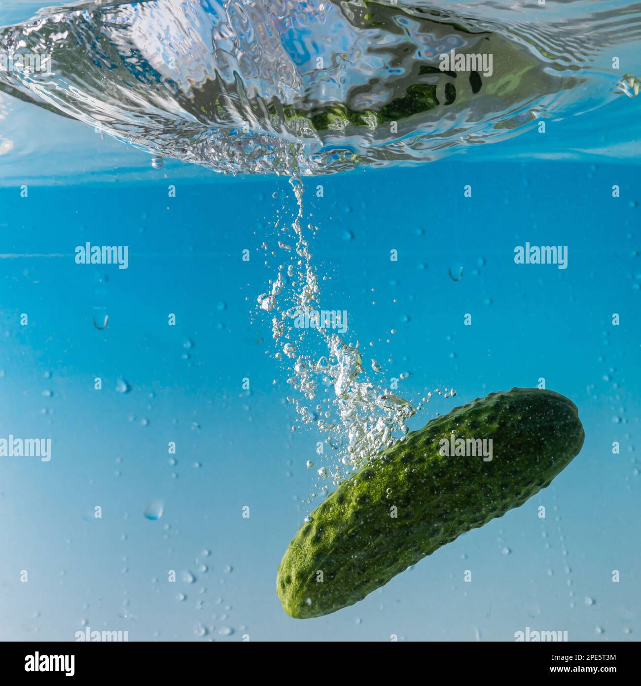 Scattering water hi-res stock photography and images - Alamy