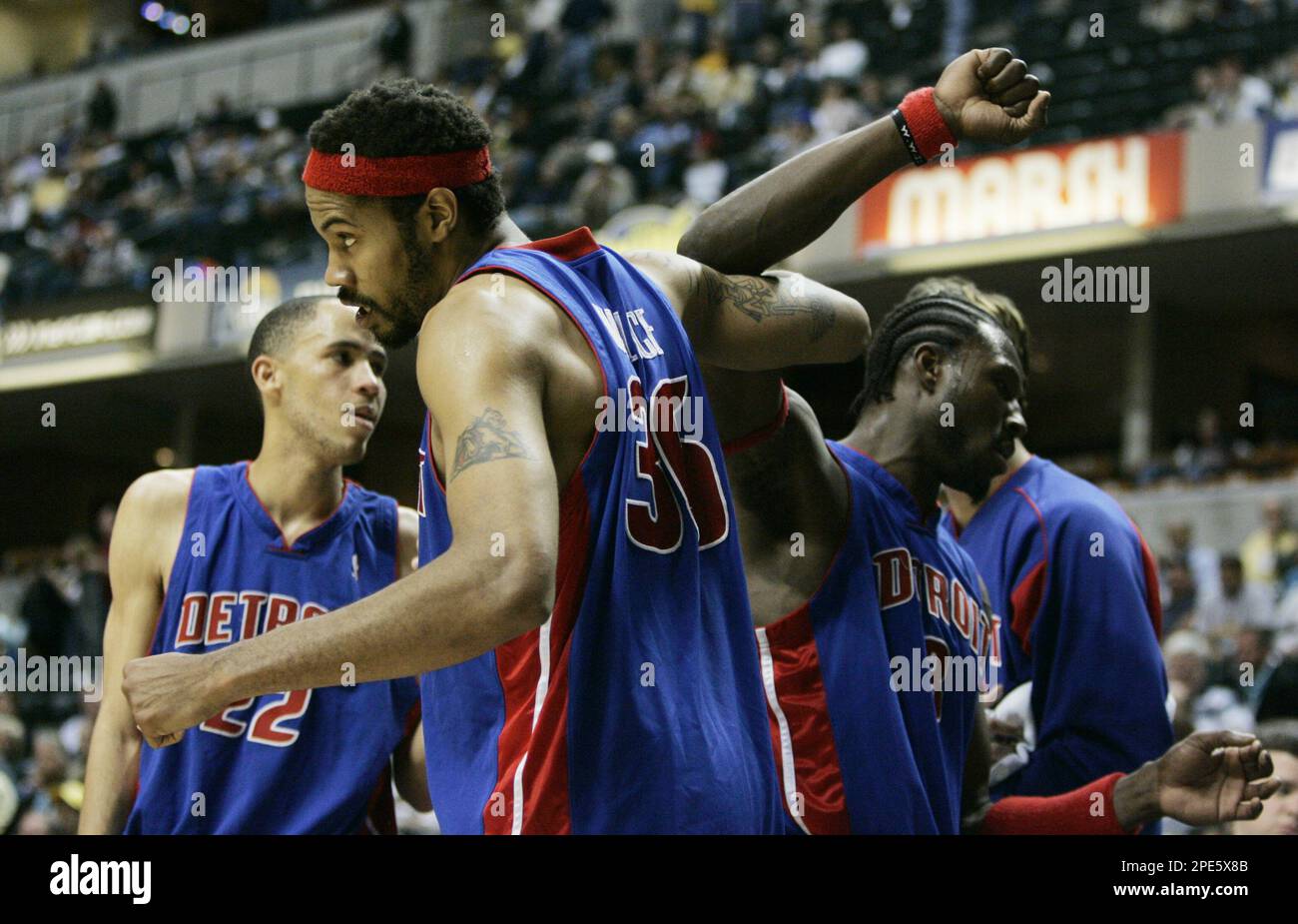 Detroit Pistons' Rasheed Wallace, left, and Ben Wallace celebrate near ...