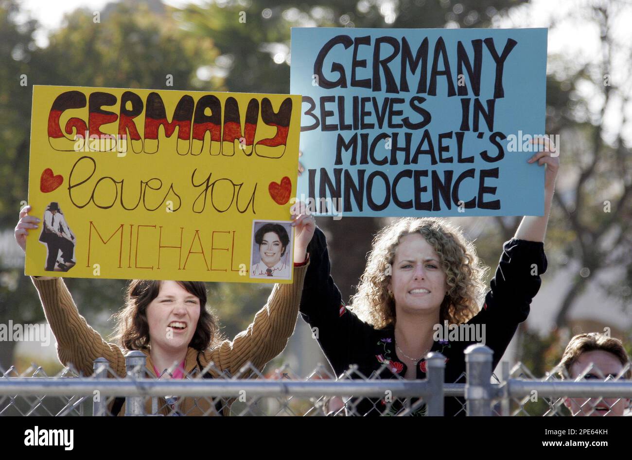 Martina Kister, left, and Jennifer Steinbach, both of Germany, who are ...