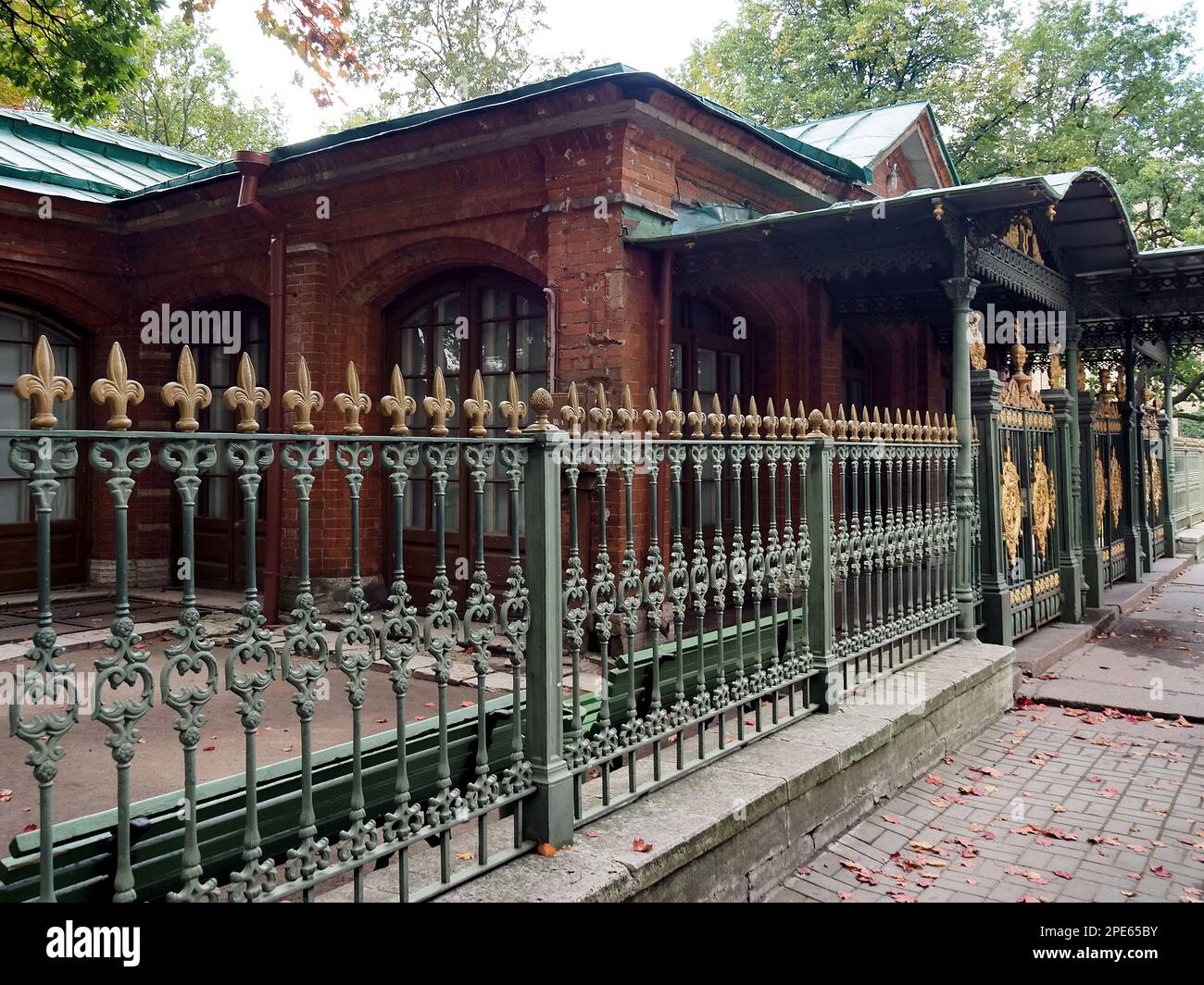Cabin of Peter the Great, Domik Petra I, Saint Petersburg, Russia ...