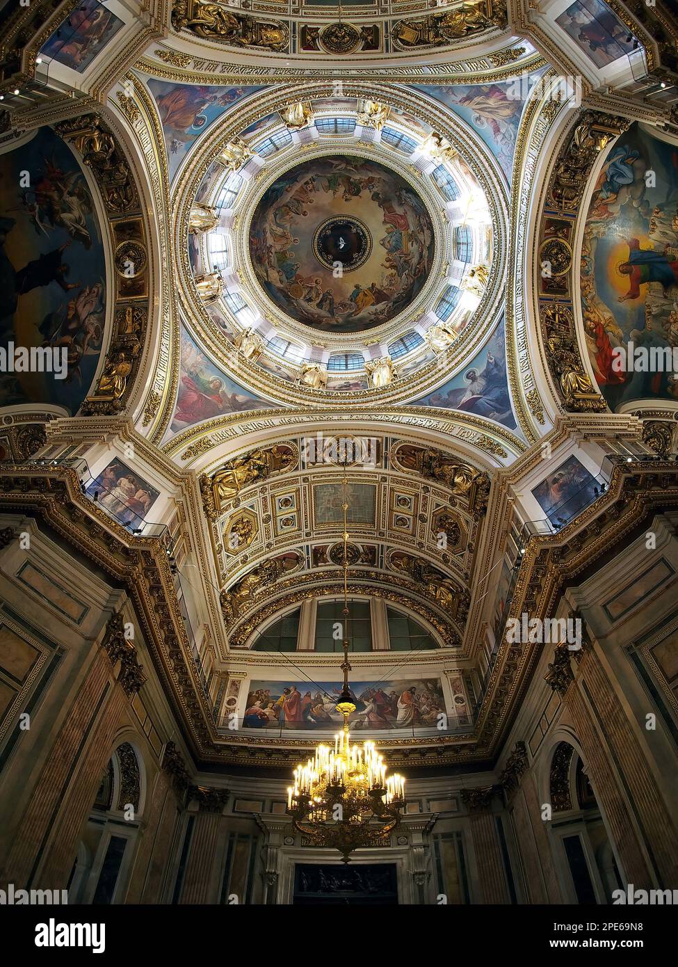 St. Isaac orthodox cathedral, Isaakievskiy Sobor, Saint Petersburg ...