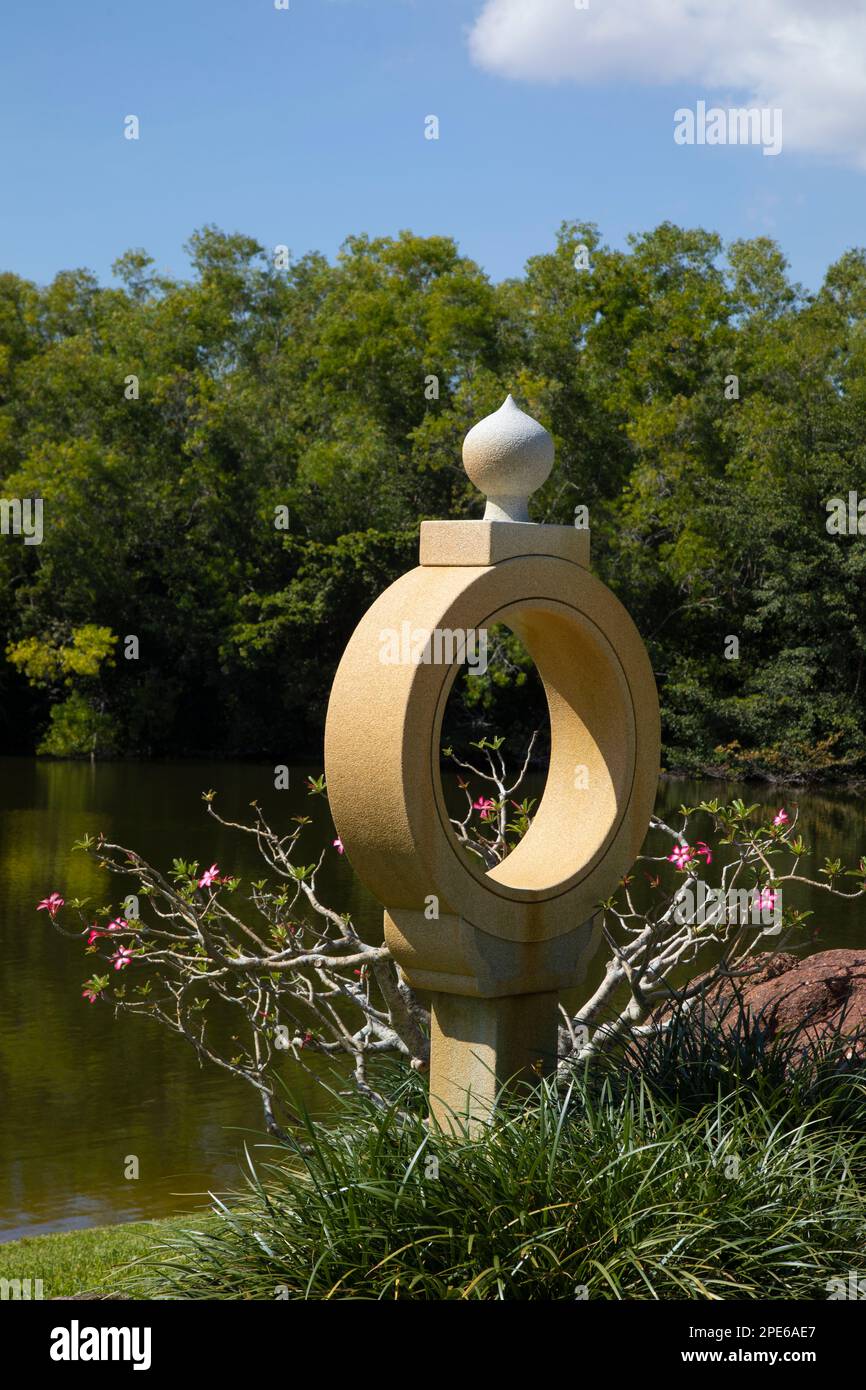 Wisdom ring sculpture at the Morikami Museum and Japanese Garden ...