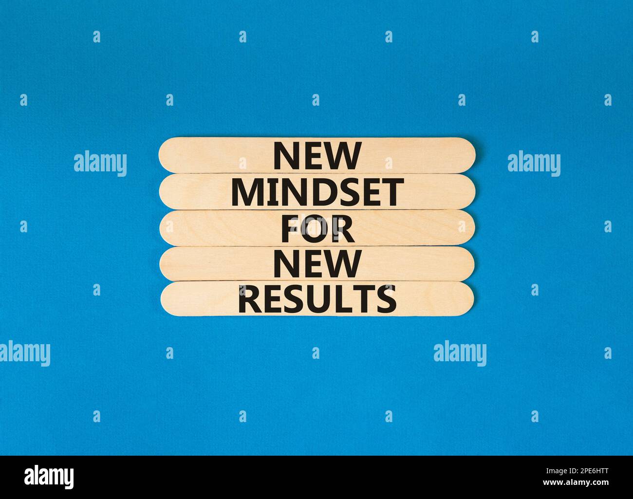 New mindset and results symbol. Concept words New mindset for new ...