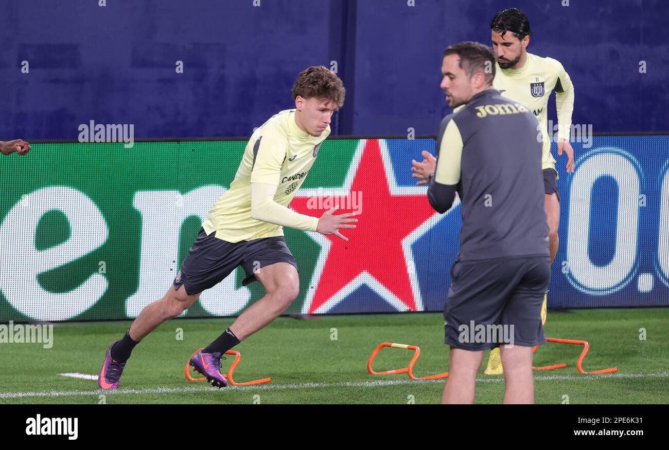 Anderlecht's Lucas Stassin pictured in action during a training session ...