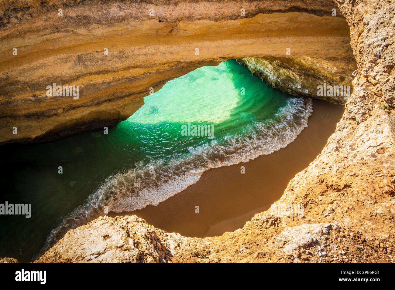 The most famous cave of the algarve hi-res stock photography and images ...