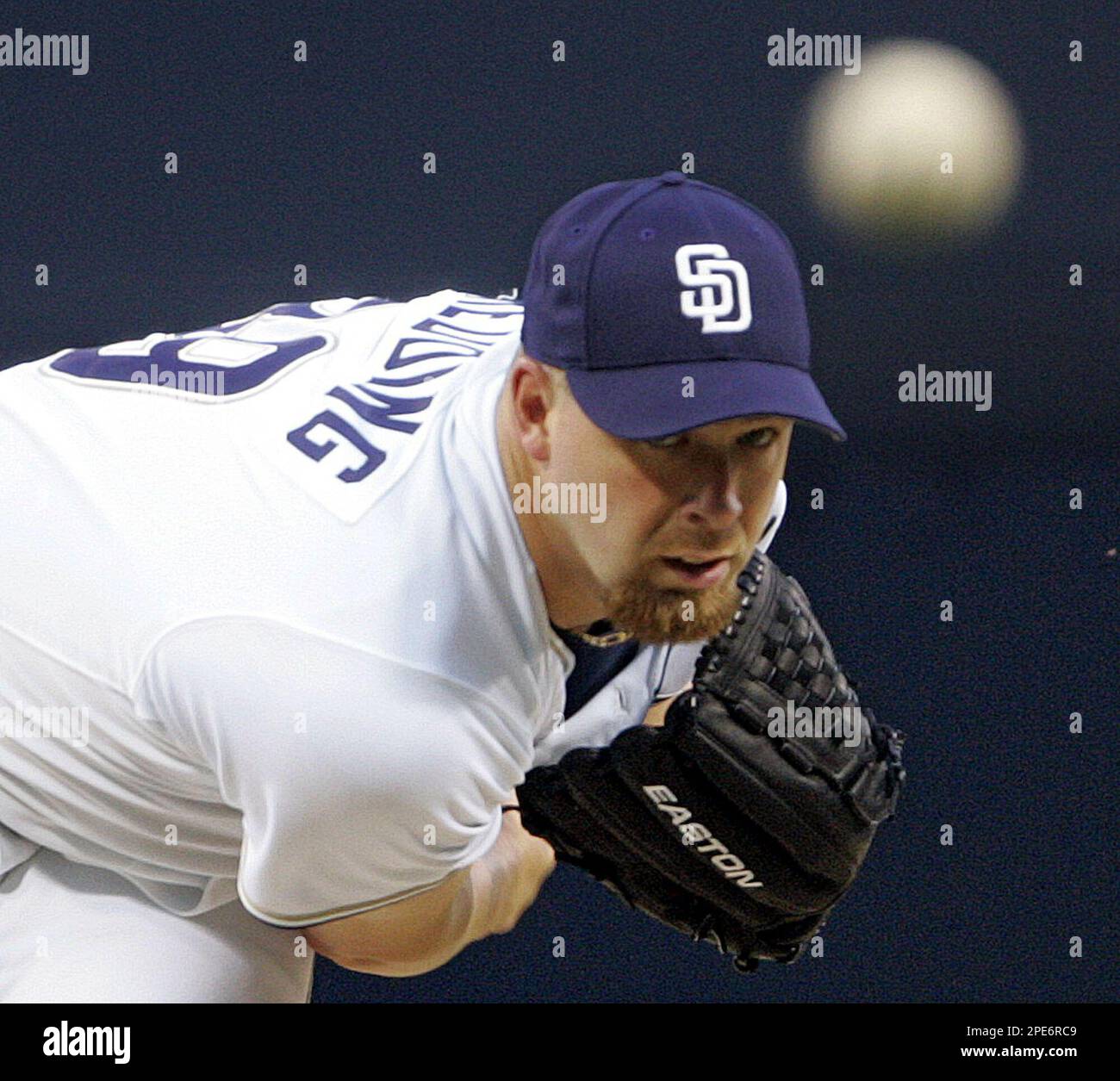San Diego Padres' Tim Redding pitches in the first inning against the ...