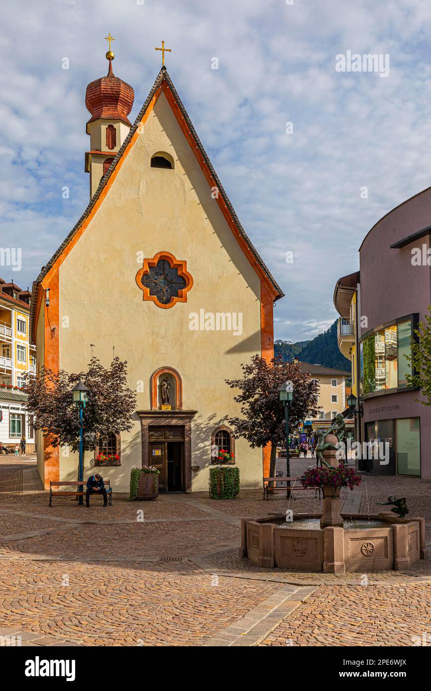 Saint Anthonys Church, Ortisei, Val Gardena, Dolomites, South Tyrol ...
