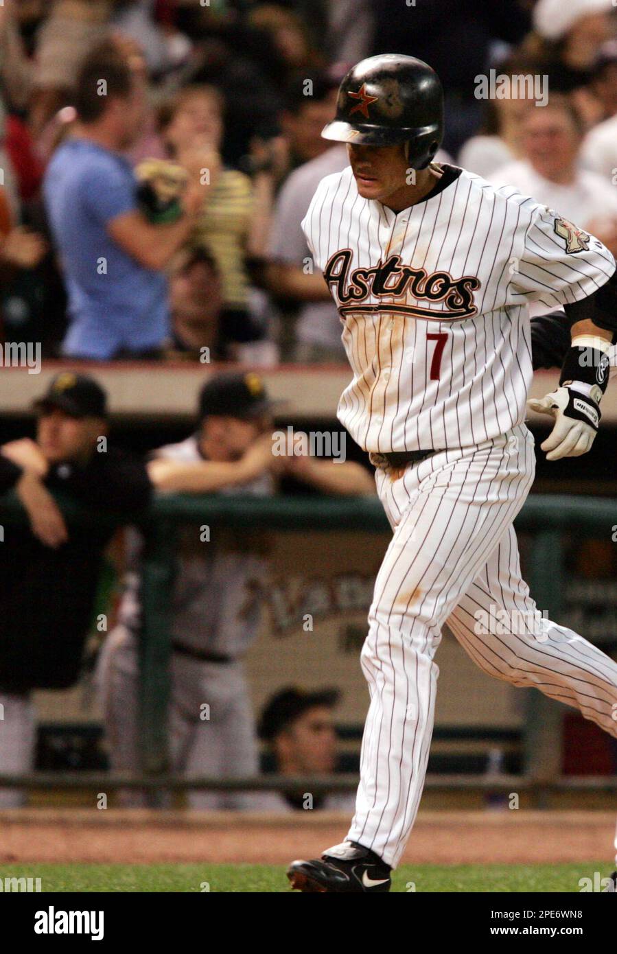 Houston Astros' Craig Biggio rounds the bases on a three-run homer in ...