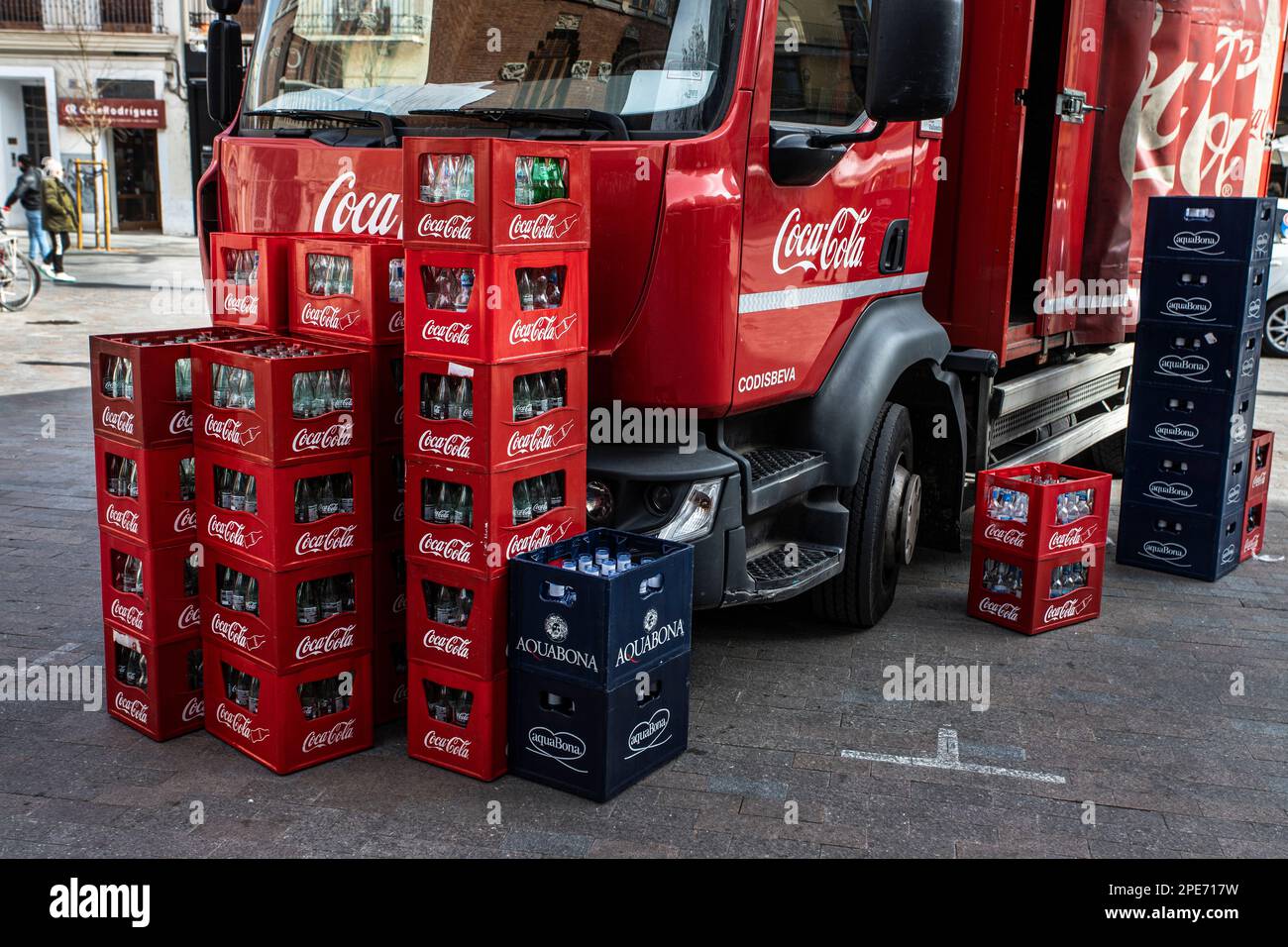 Coca cola boxes hi-res stock photography and images - Alamy