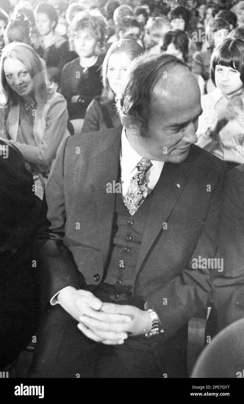 Personalities from politics, business and culture from the years 1965 ...