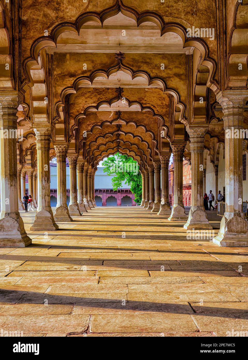 Diwan-i-Am, or Hall of Public Audience, at Agra Fort Stock Photo - Alamy