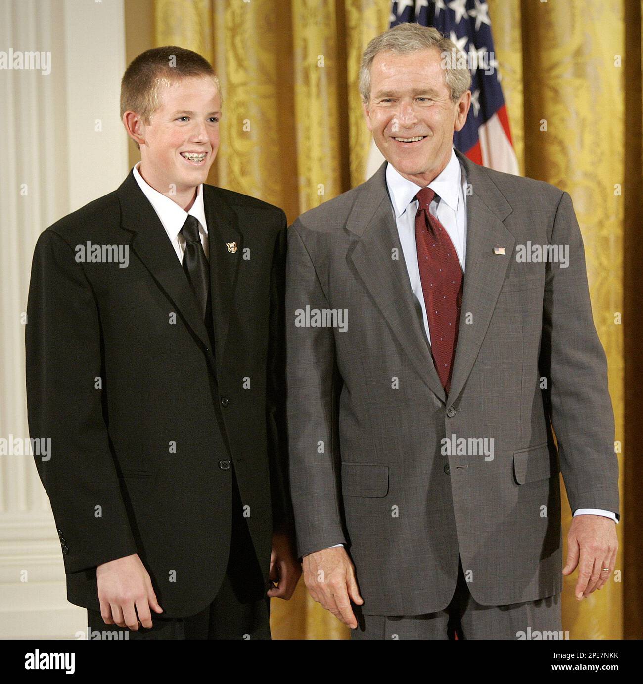 President Bush with award winner, Scott Elder, of Chino Hills, Calif ...