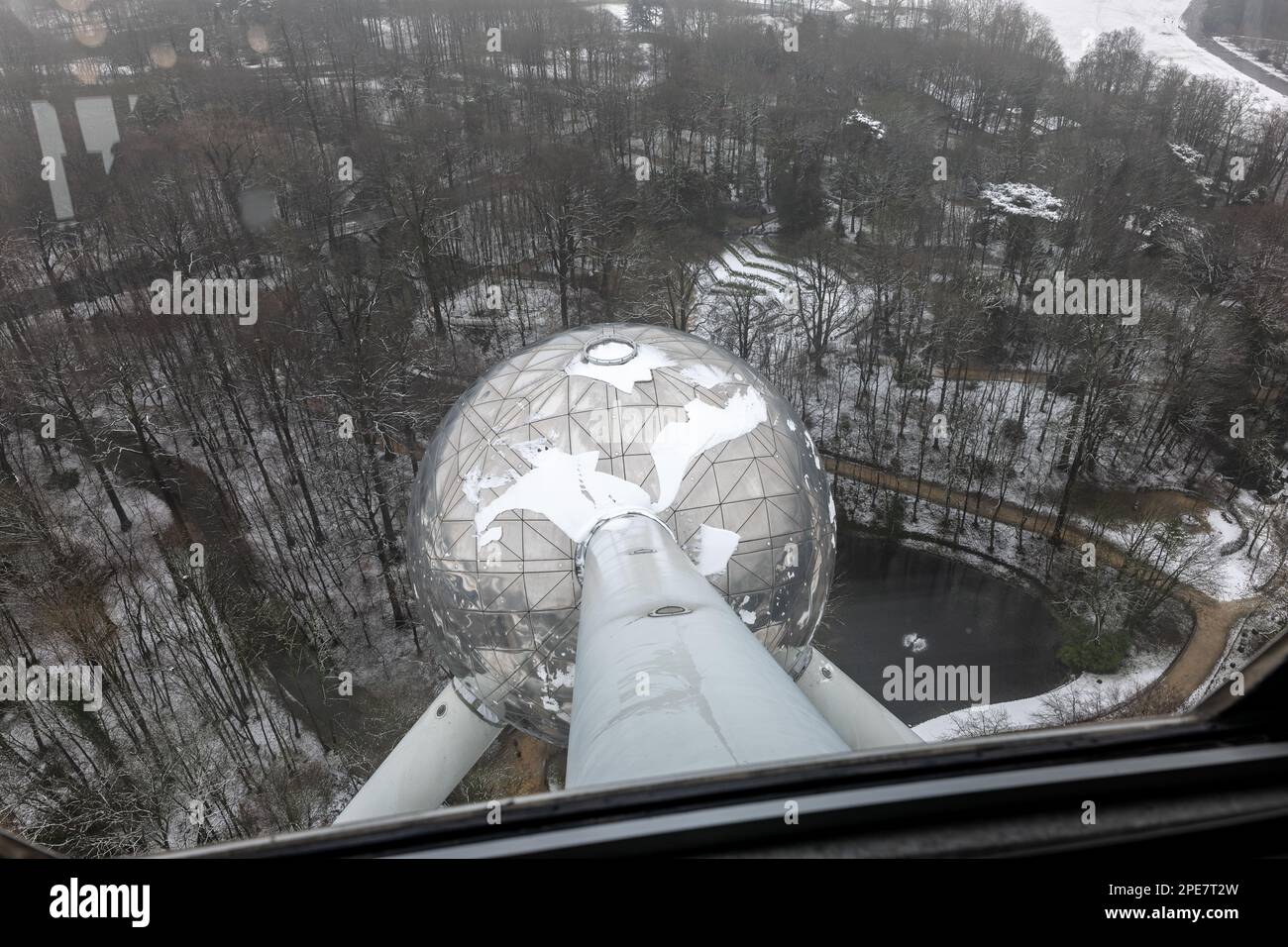Brussels atomium interior hi-res stock photography and images - Alamy
