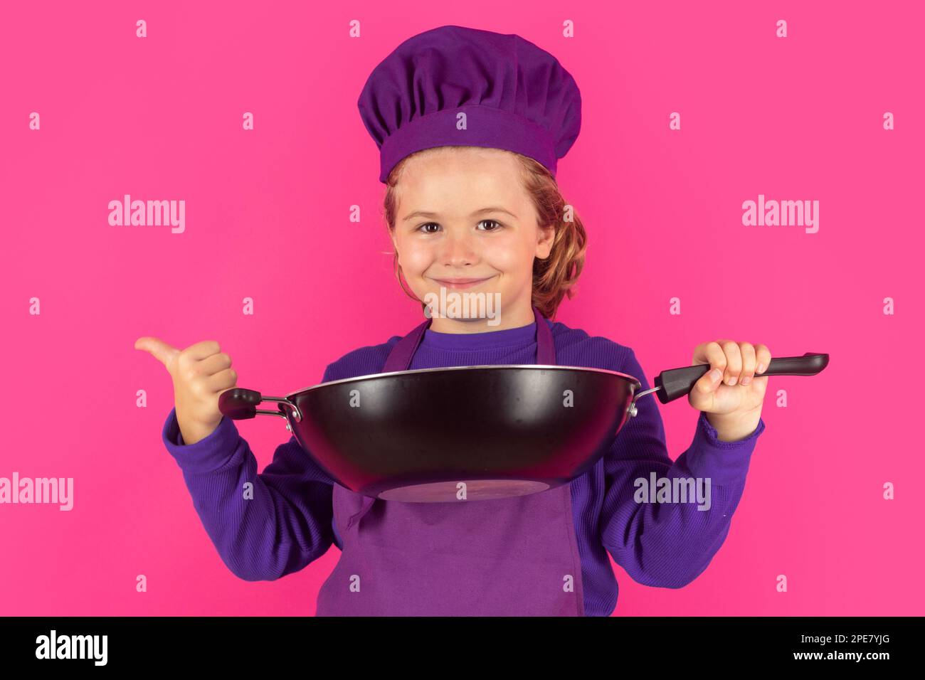 Kid cook with cooking pan. Child chef cook, studio portrait. Kids ...