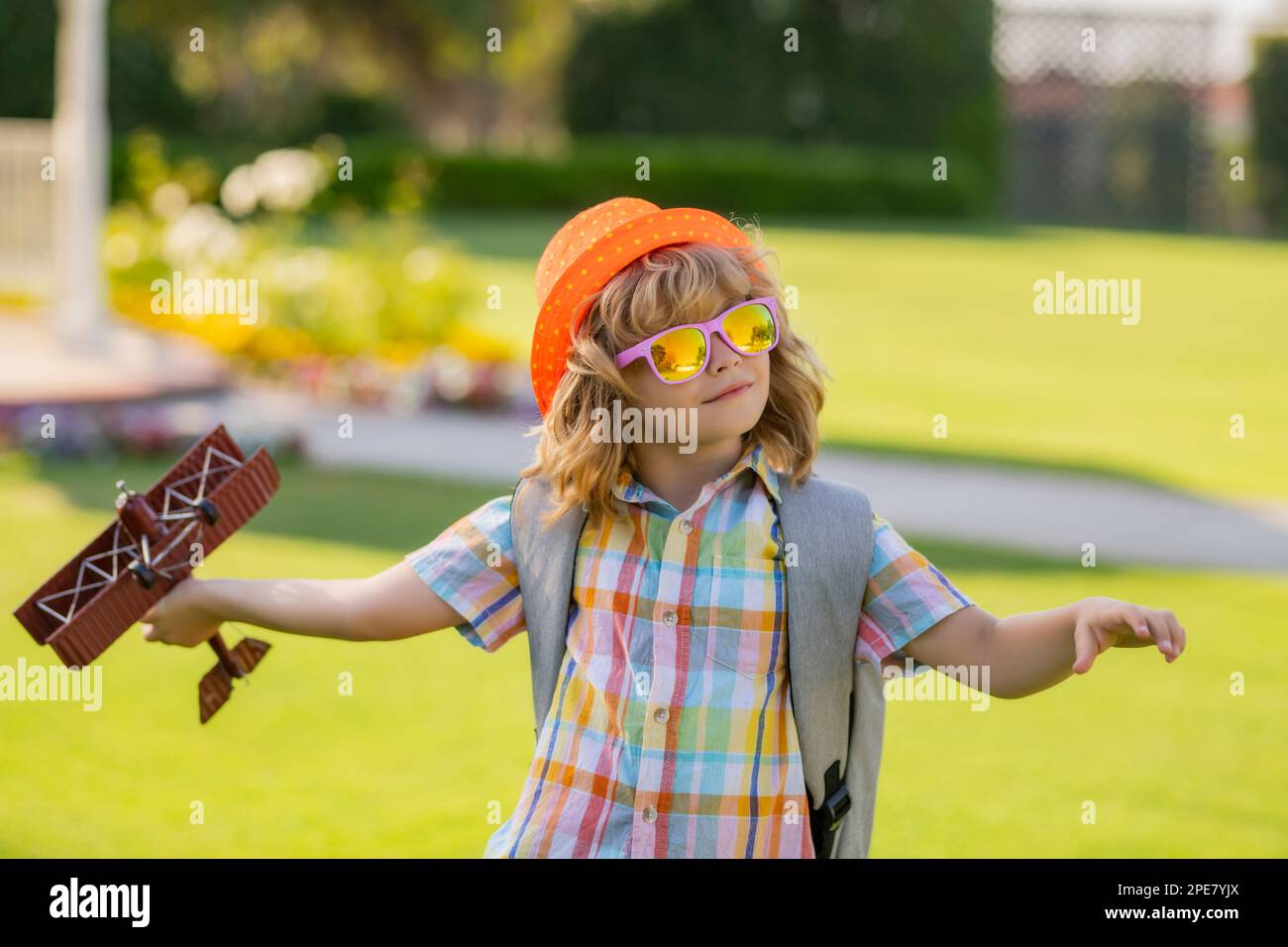 Pilot children hi-res stock photography and images - Alamy