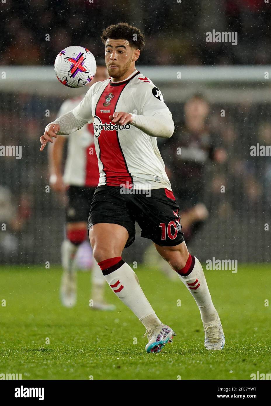 Che adams brentford hi-res stock photography and images - Alamy