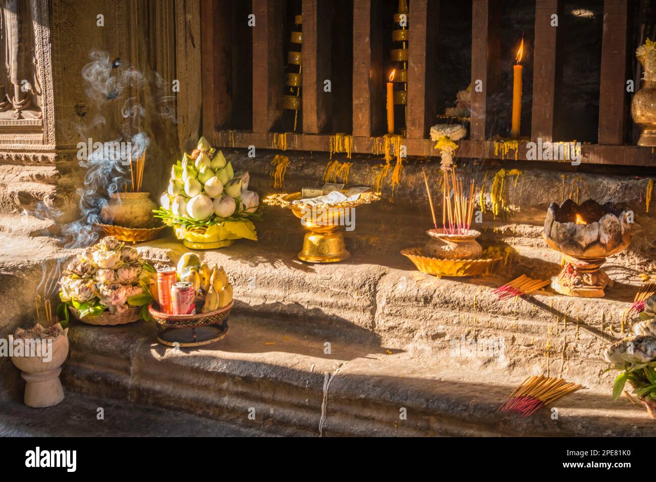 Cambodia incense angkor hi-res stock photography and images - Alamy