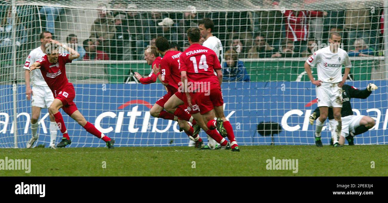 Mainz's soccer player Mathias Abel, 2nd from left, jubilates after ...