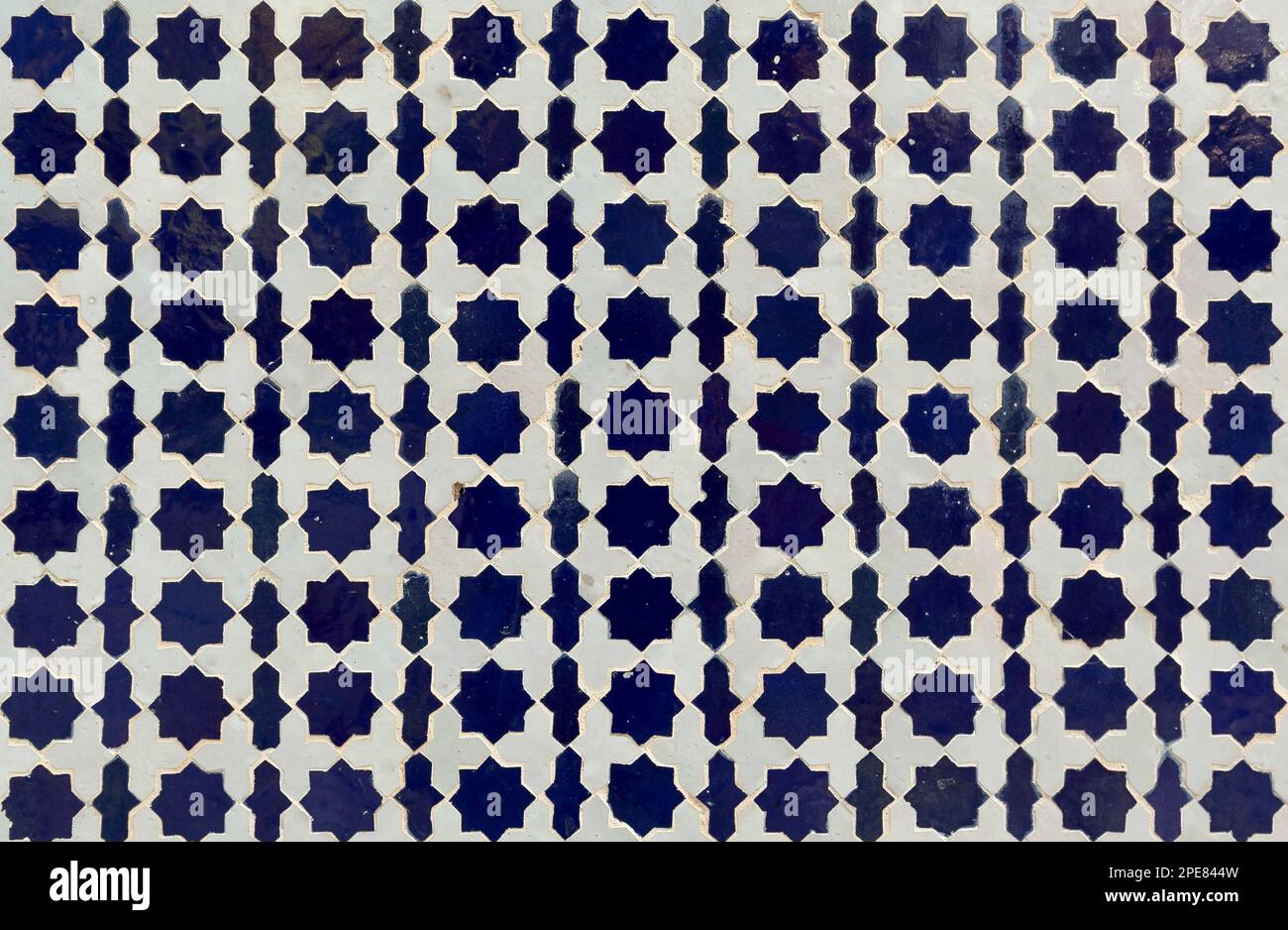 Traditional ceramic floor and wall pattern and texture in Marrakech ...