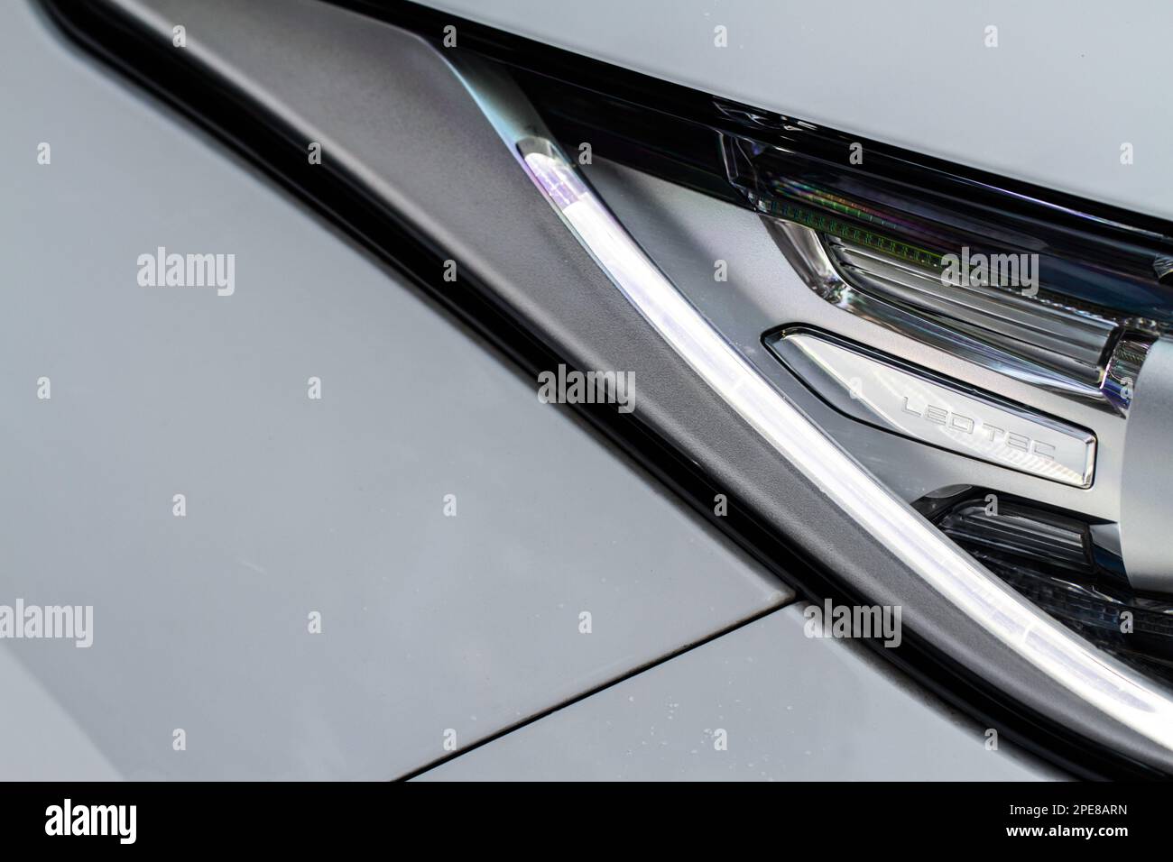 Car headlight close up hi-res stock photography and images - Alamy