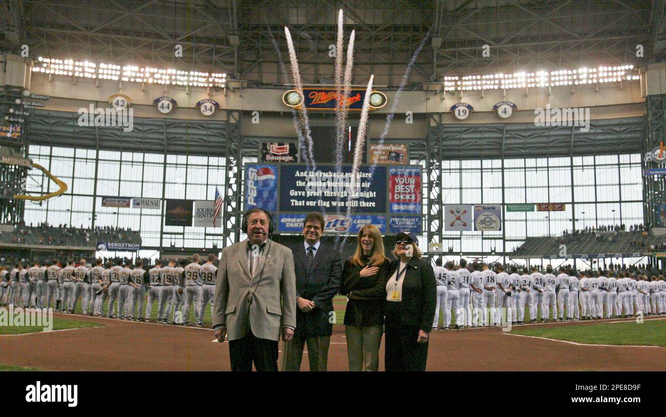 Milwaukee Brewers new owner Mark Attanasio, second from left, front ...
