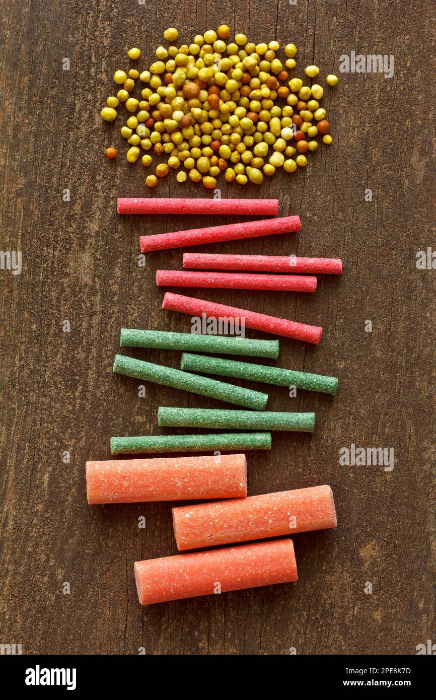 Fertilizer sticks or spikes and granules for long-term fertilization ...