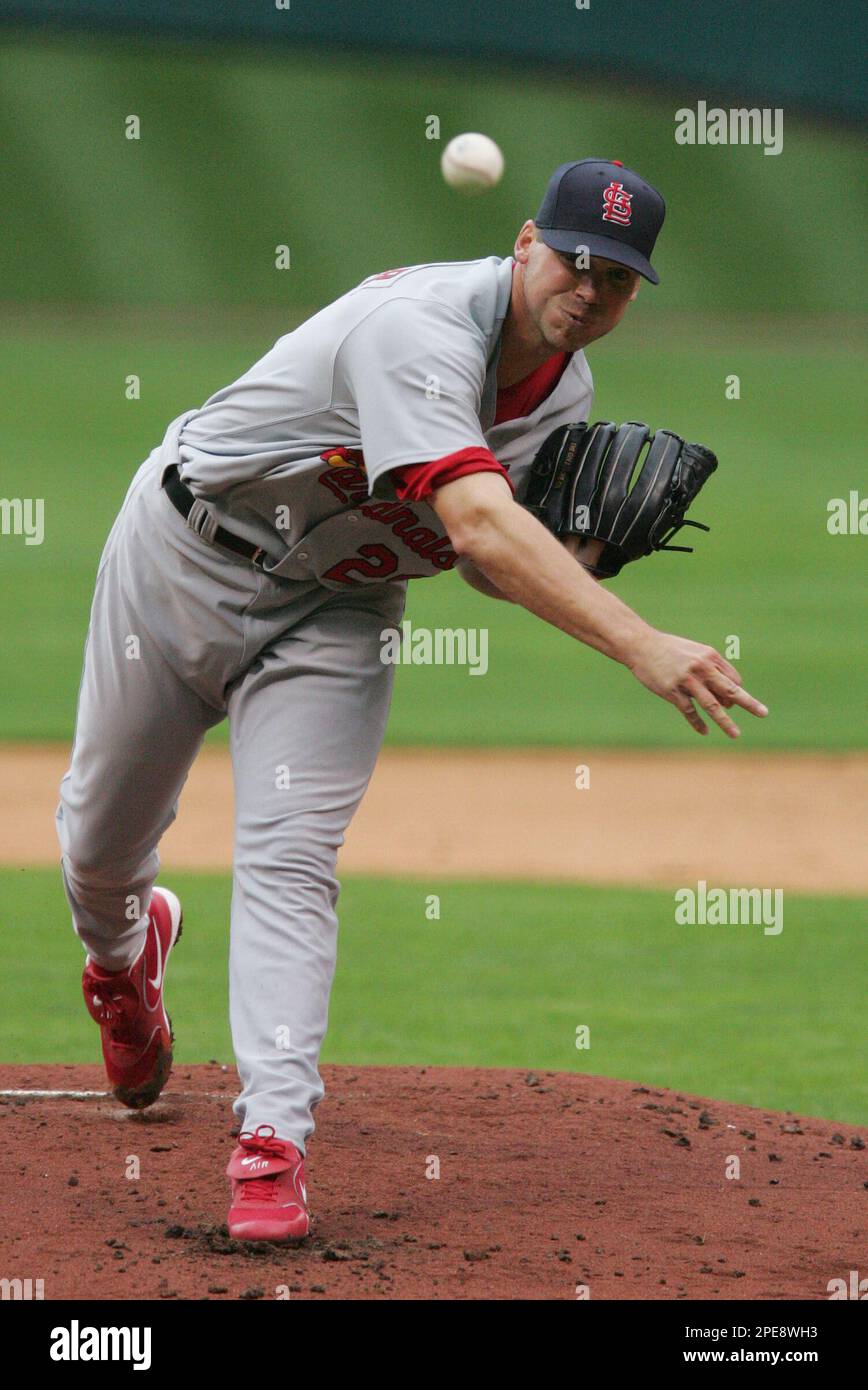 St. Louis Cardinals starting pitcher Chris Carpenter delivers a pitch ...