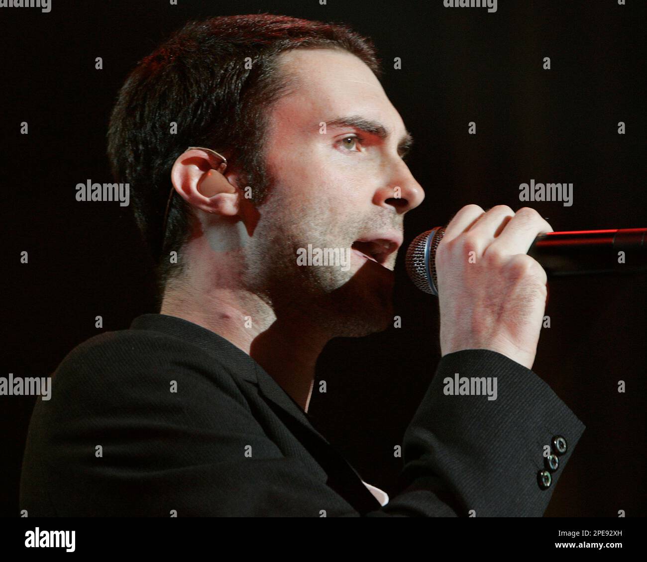 Adam Levine 2005