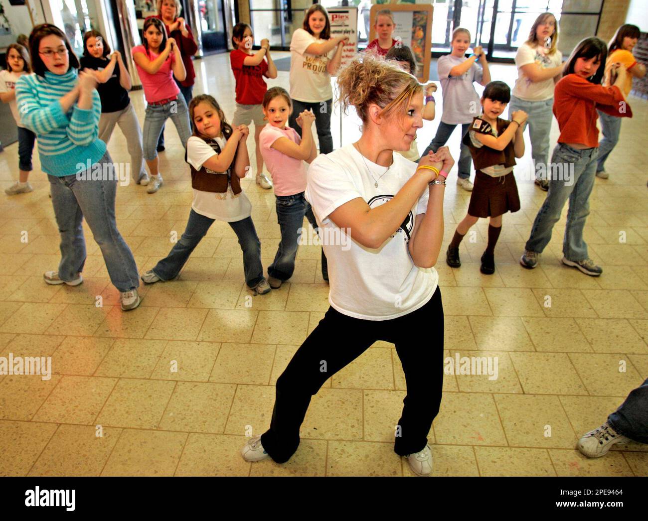 Lindsey Parks, 17, leads a group of Girl Scouts in a dance routine ...
