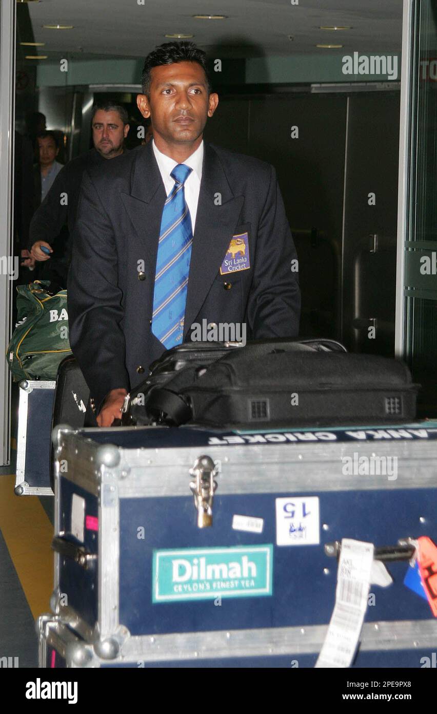 Sri Lankan cricketer, Upul Chandana arrives at the Auckland ...