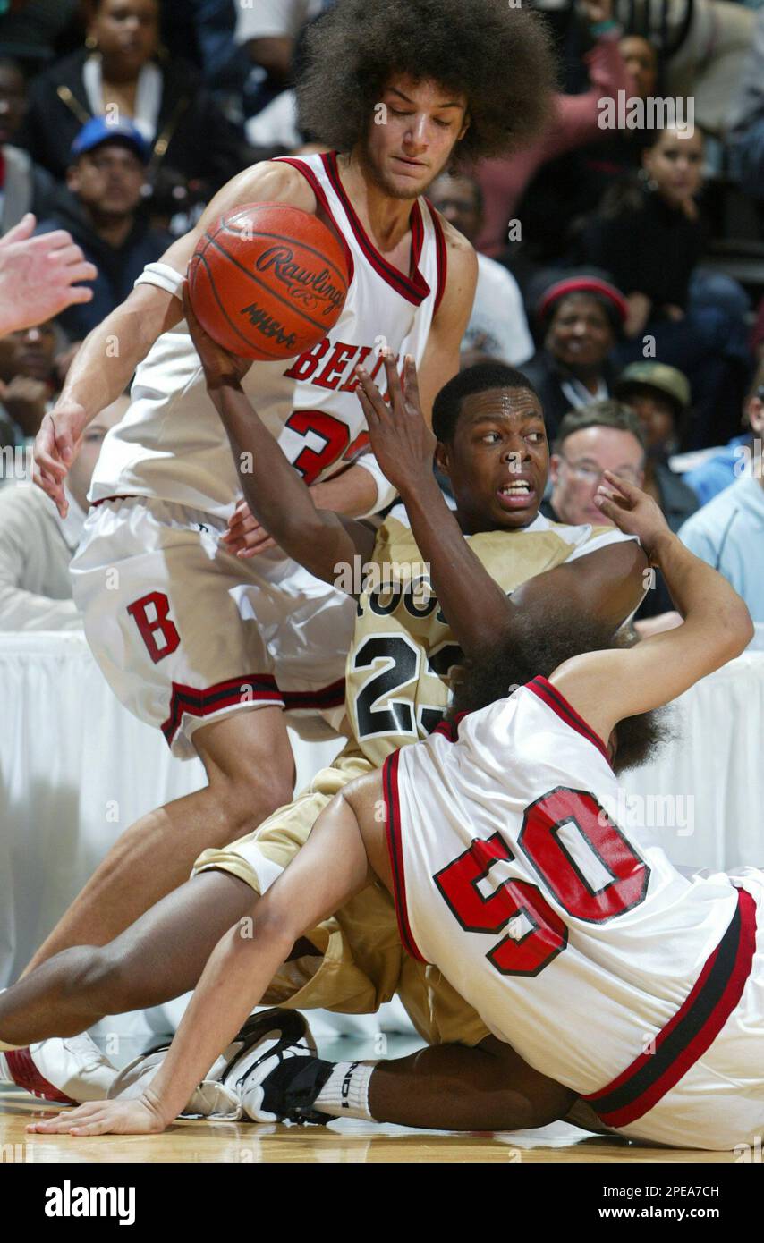 Bellaire's Mike McClary (50) and Brandon McClary, rear, pressure ...