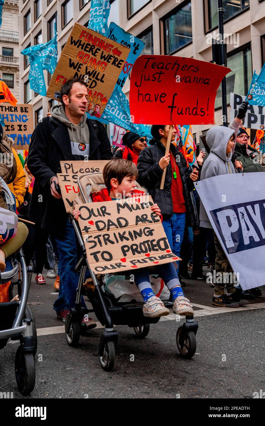 Teachers and public sector workers march in central London on a day of ...