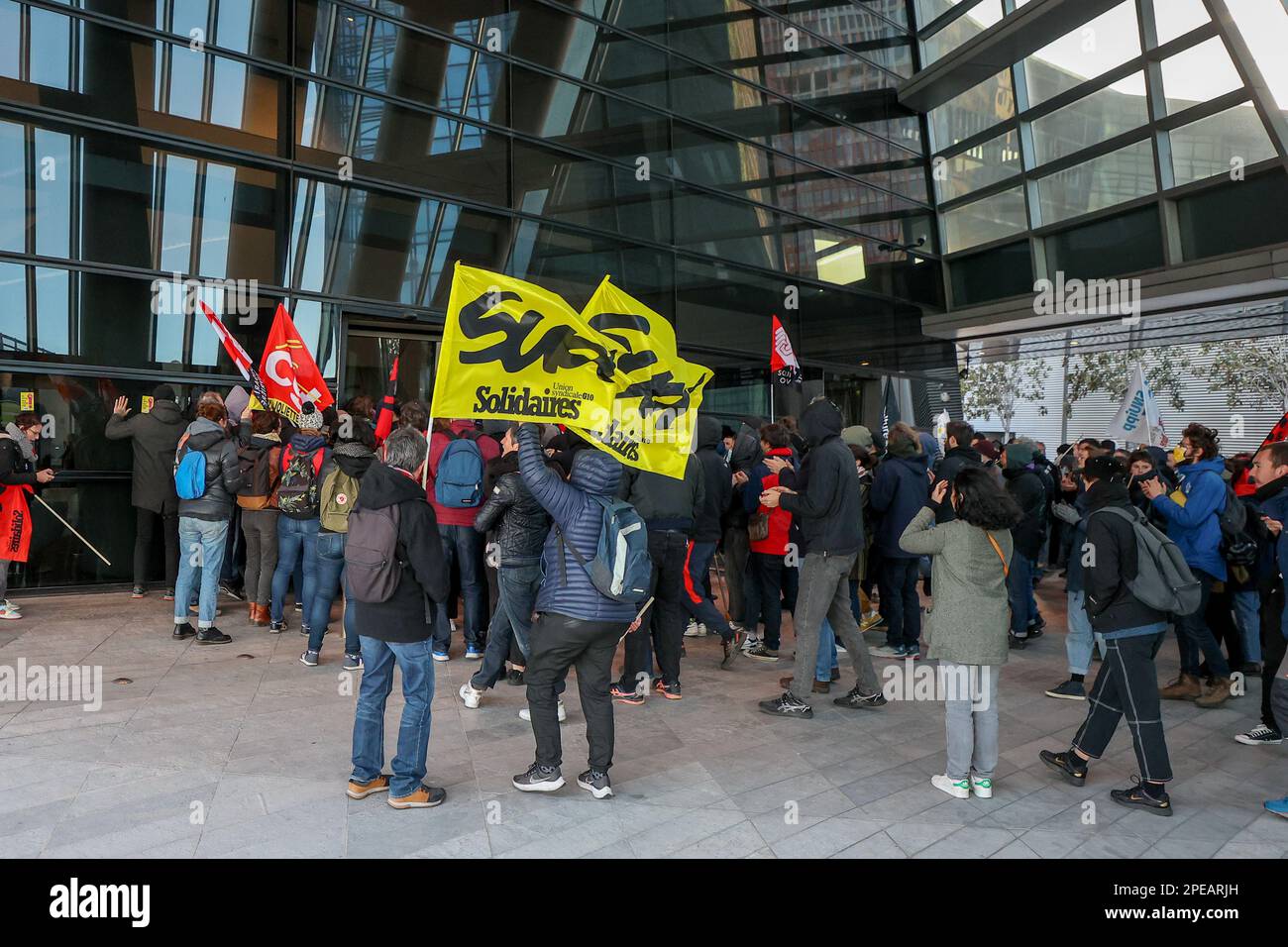 Marseille, France. 15th Mar, 2023. Protesters from the "SUD" union wave ...