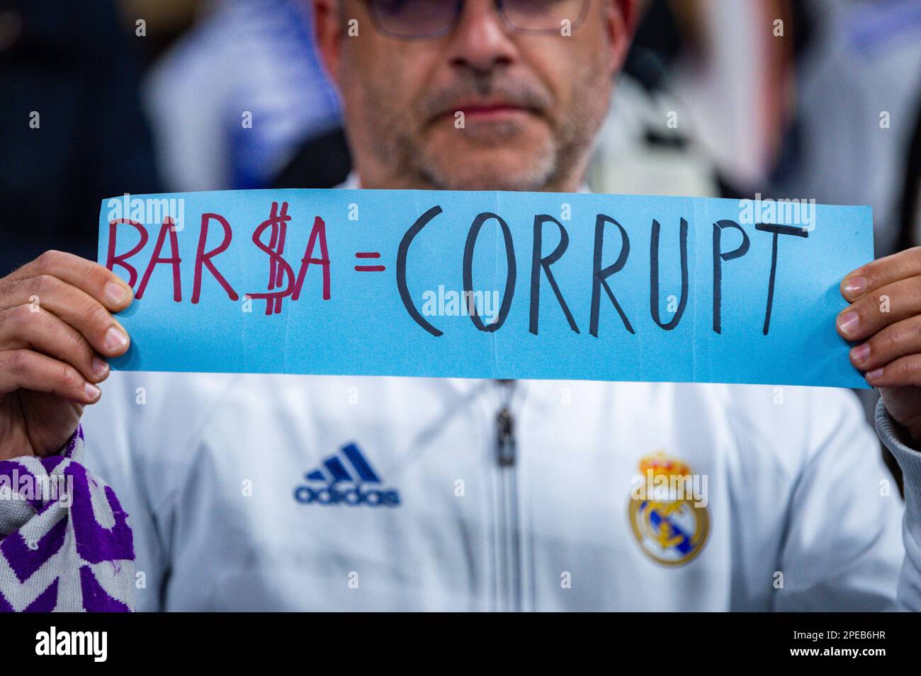 Madrid, Spain. 15th Mar, 2023. A real Madrid fan protesting against the ...