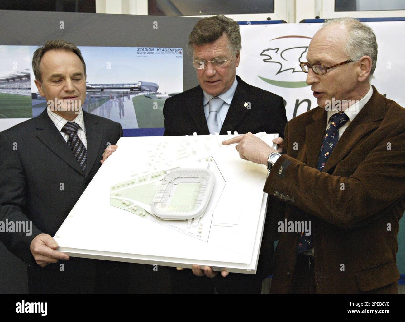 Klagenfurts Vize-Buergermeister Ewald Wiedenbauer, Buergermeister ...