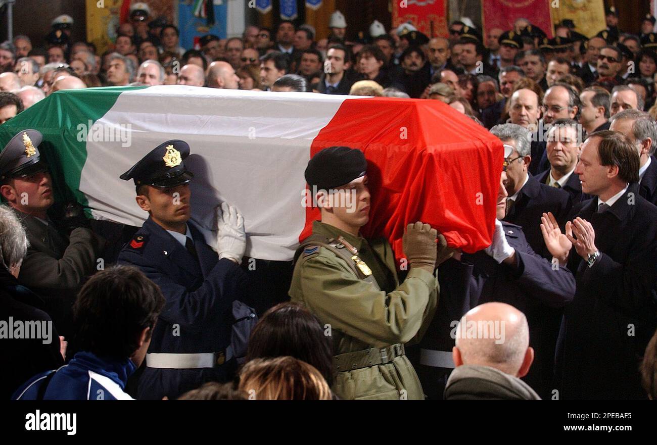 The coffin of late Italian intelligence officer Nicola Calipari's ...