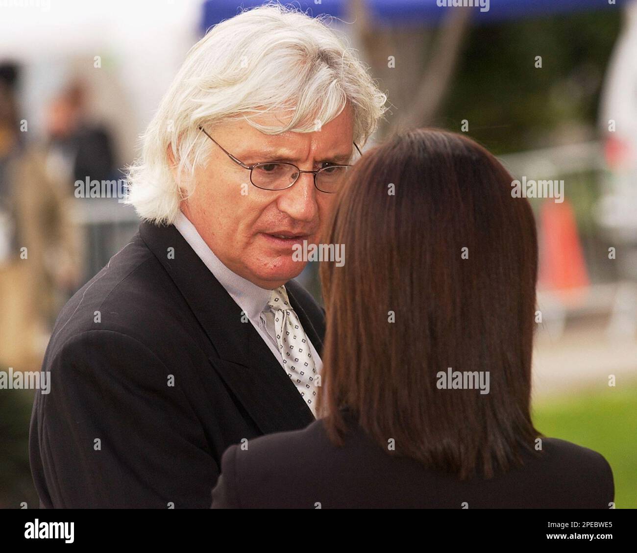 Michael Jackson's defense attorney's Thomas Mesereau Jr., left, and ...