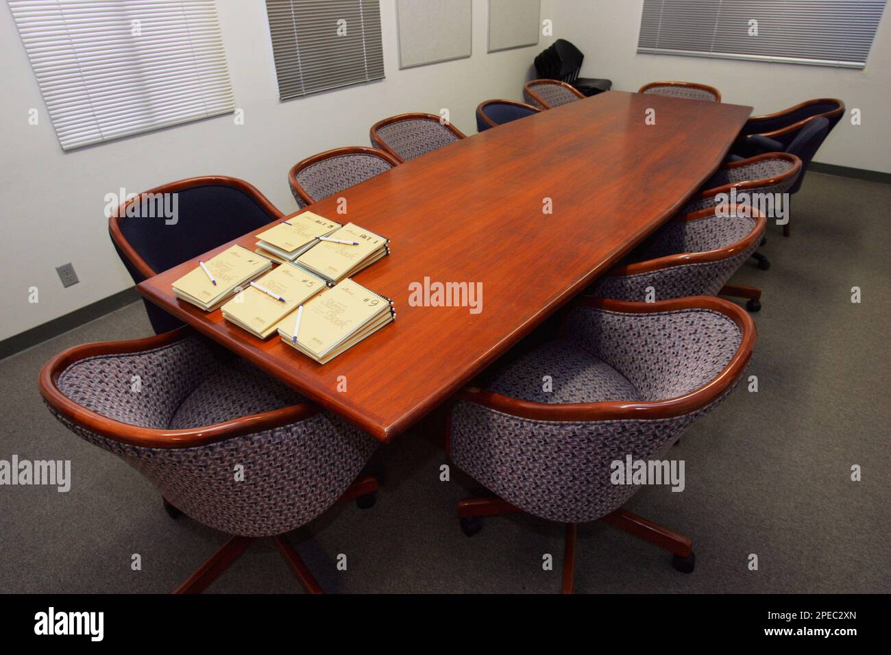 The jury deliberation room priot to the opening day of Michael Jackson ...